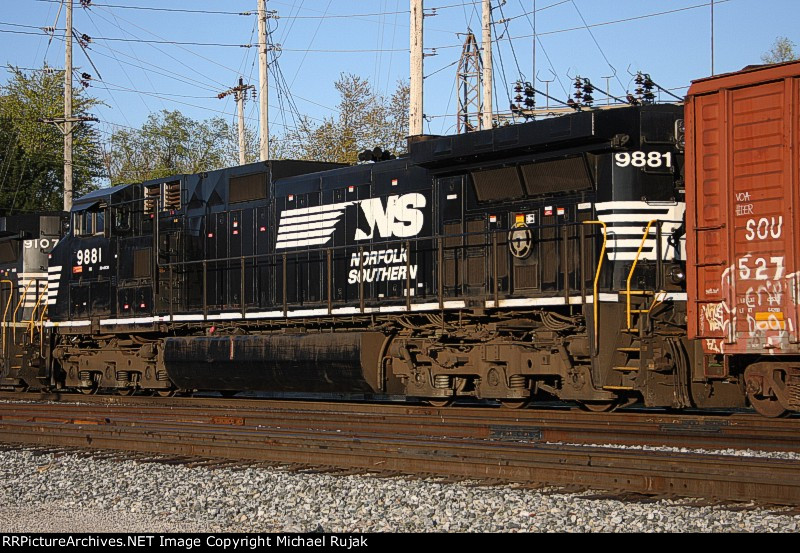 NS 9881